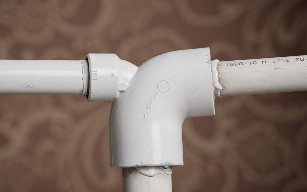 Coude PVC 100/90 : installation et raccordement en plomberie - Nid Urbain